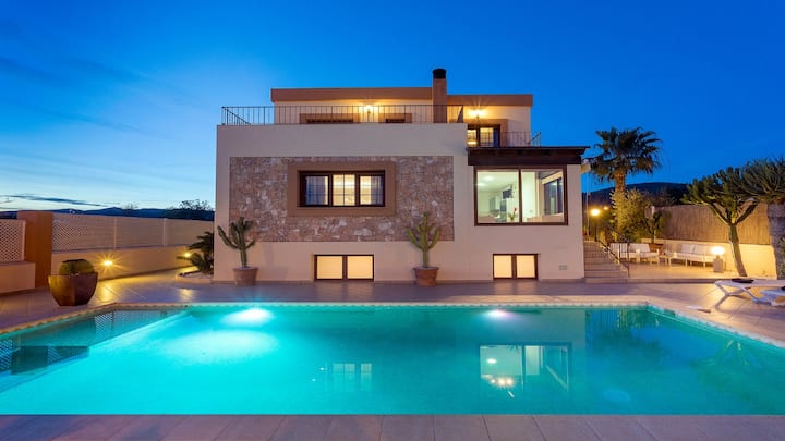 Luxury Villa With Pool - Bordighera