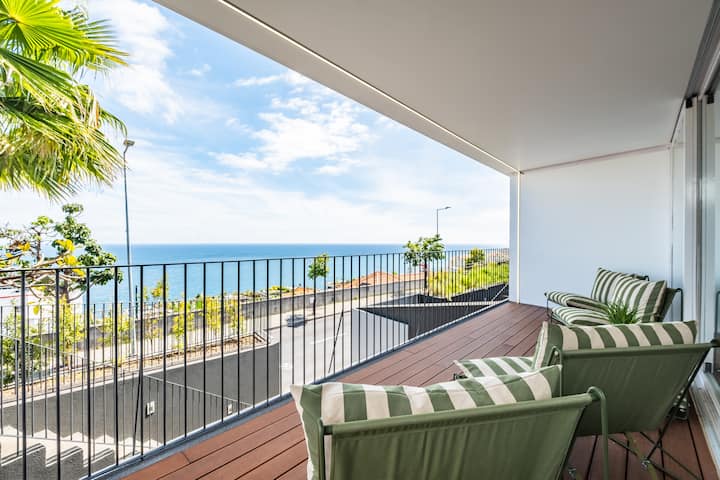 Elite Ocean-view T3 Villa W/ Private Jacuzzi - Funchal