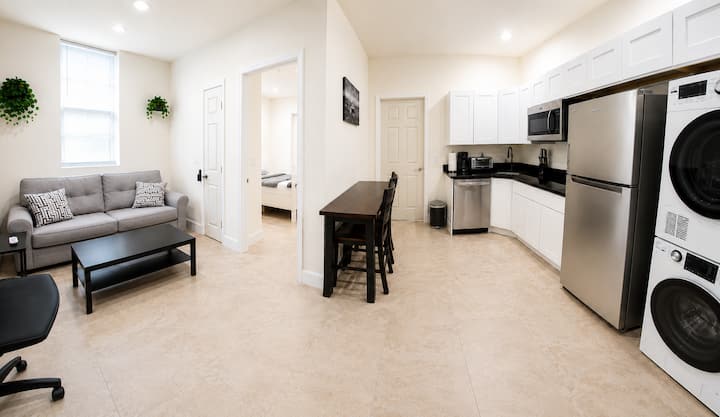1-bedroom Apt (9b1) 20-minuite To Downtown Boston - Boston, MA
