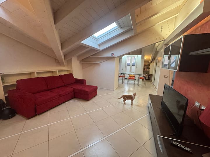 Casa Mary  Comoda Mansarda  Vicino Alla Spiaggia - Lavagna