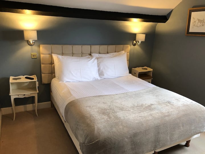 Double-premium-sdb Privée Avec Baignoire Et Douche - Wallingford