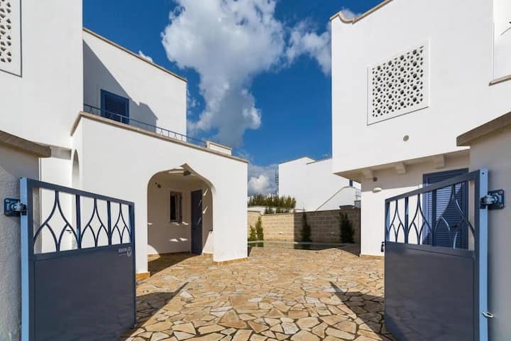 Bilocale Levante Con Piscina A Boncore - Torre Lapillo