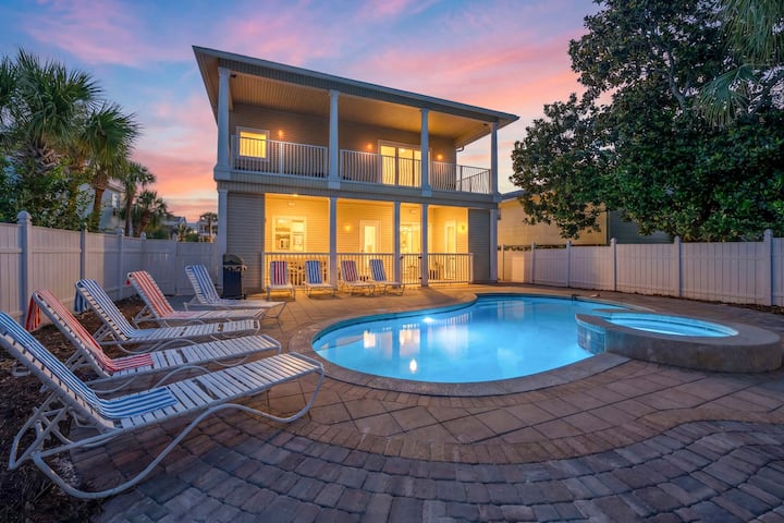 Privatepool+balconies |Golf Cart & Pool Heat Deals - Destin, FL