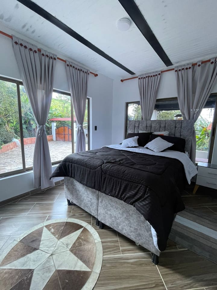 Suite 6 Personas En Finca La Lajita - Pacho