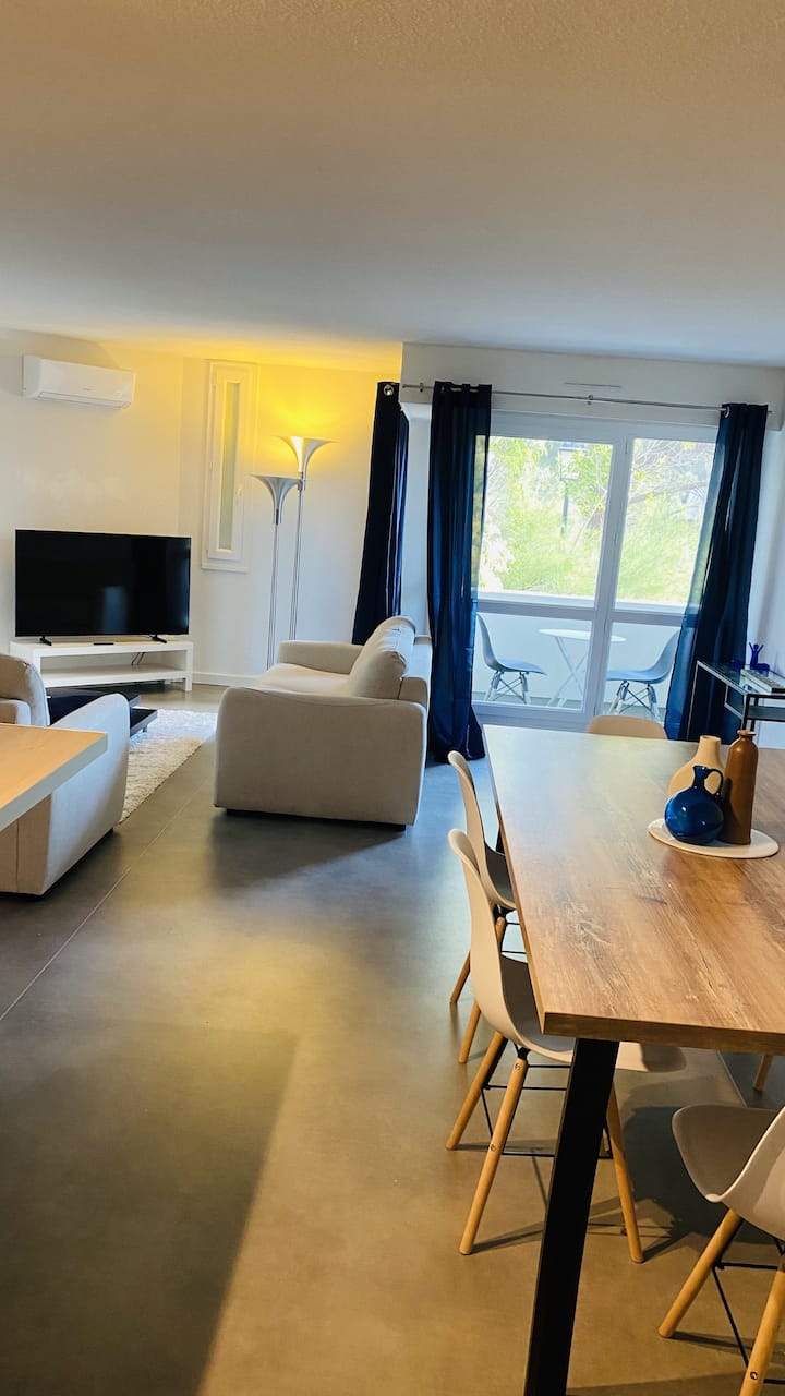 Appart 6 Pers Clim Y Compris Dans Les Chambres - Les Baux-de-Provence