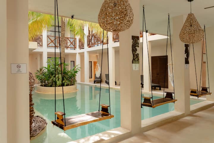 Deluxe Queen Pool Balcony In Joanza - Holbox
