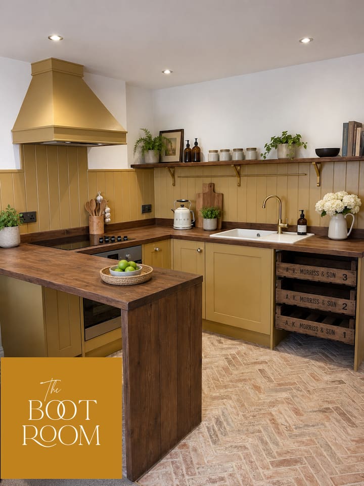 A Fun & Thoughtfully Curated Boutique Escape - Tavistock