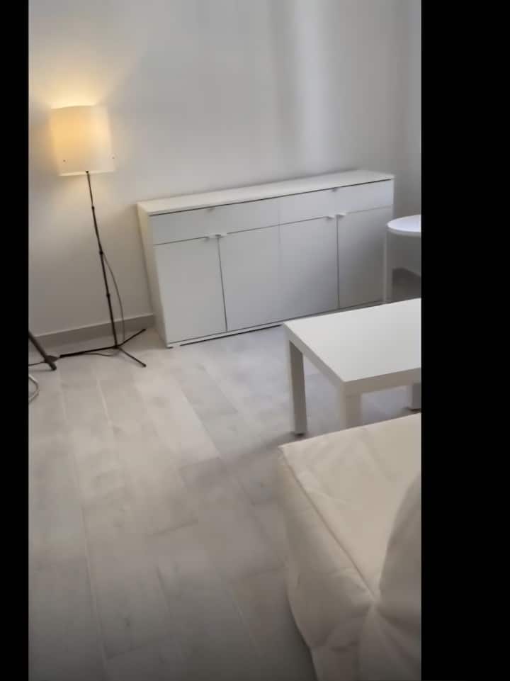 T2 Moderne Rénové  Hypercentre Calme - Aubagne