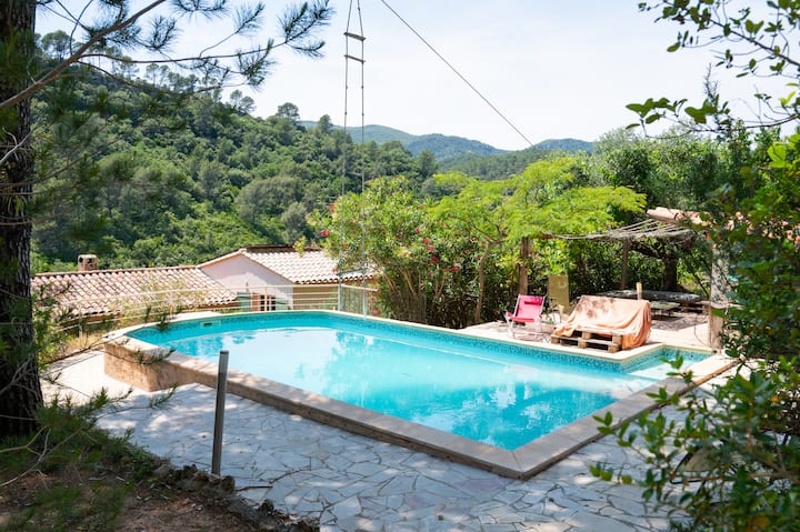 Villa Familiale Avec Piscine 14 Voyageurs - Cuers