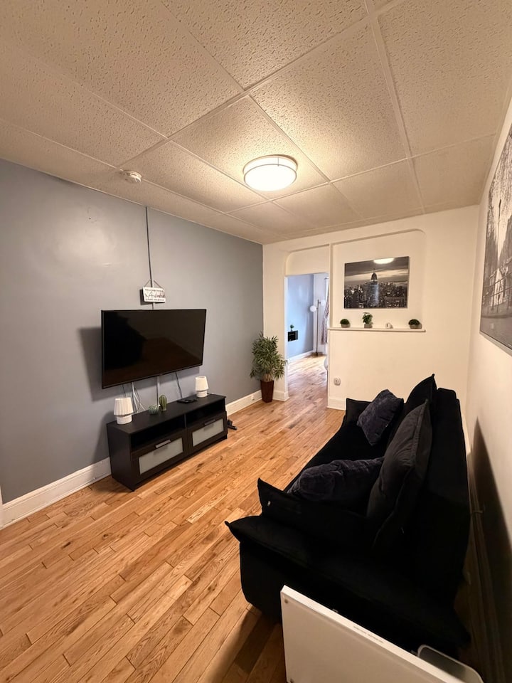 282 1br/1ba Steps To Path Explore Nyc - Brooklyn, NY