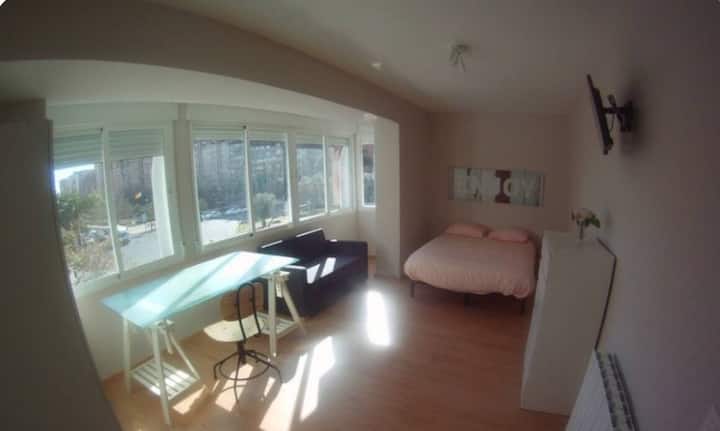 Spacious Apartment With 7 Double Bedrooms. - スペイン バレンシア