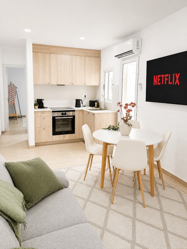 Modern Apartment | Long Stays | Air Conditioning - Sax