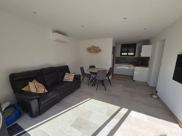 Appartement Climatisé 2 Chambres Jardin Parking - Bandol