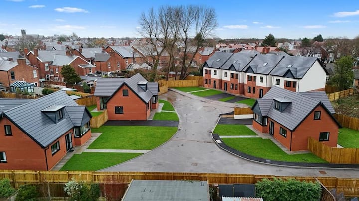 3 Bed House In Birkdale - Southport