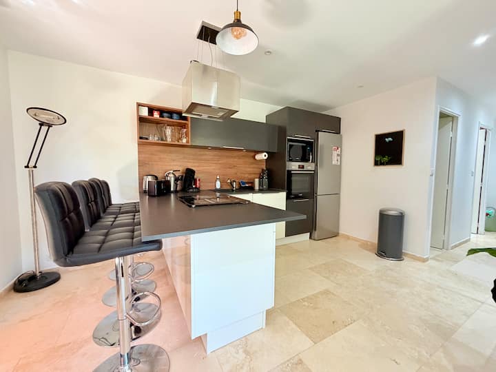 Bel Appartement 2 Chambres, Clim, Résidence Calme - Sainte-Maxime