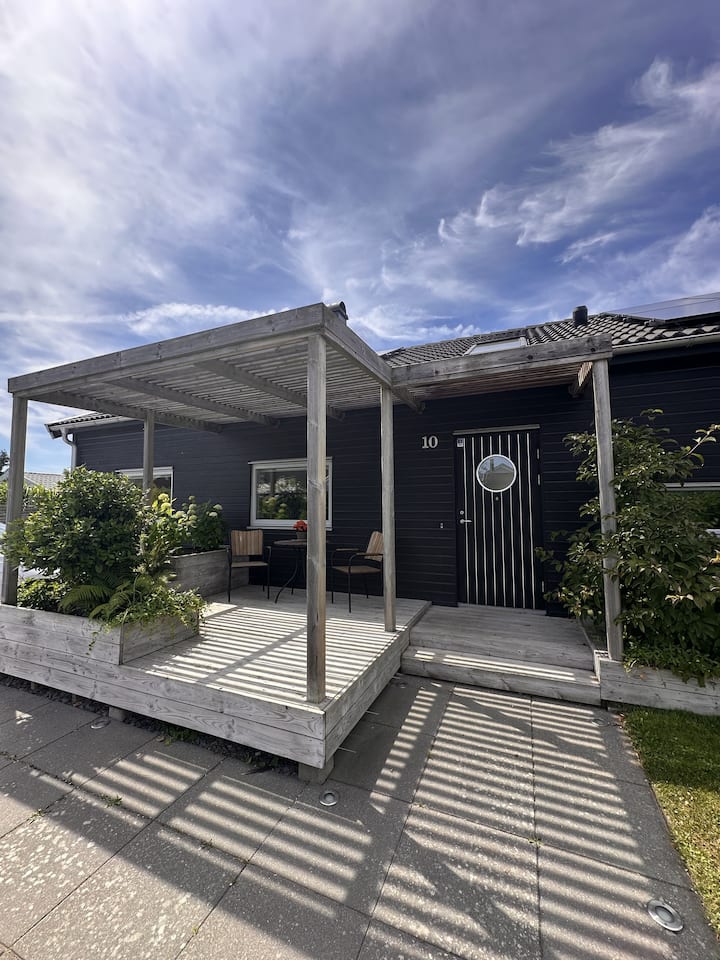 Familjeparadiset Med Pool, Bastu & Badtunna - Malmö