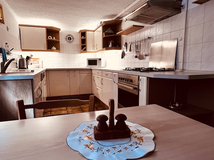 Apartment 5 Pers. Nahe Zentrum Leipzig, Tram 11 - Leipzig