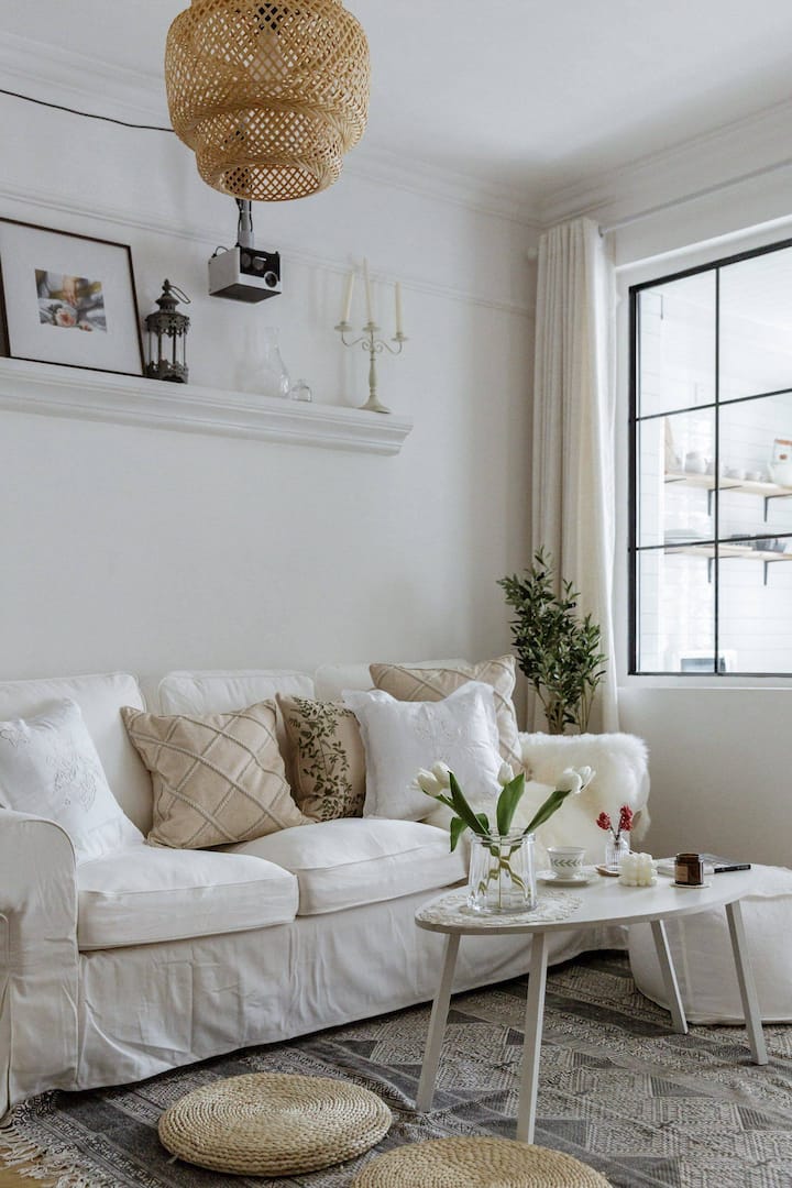Light-filled Botanical Retreat In Preston - Preston