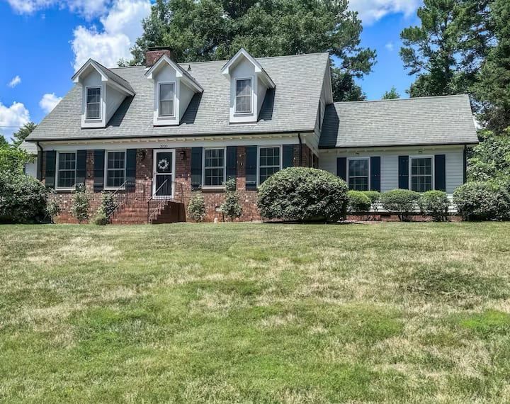 Staysobrio Luxury Stays - Gastonia, NC