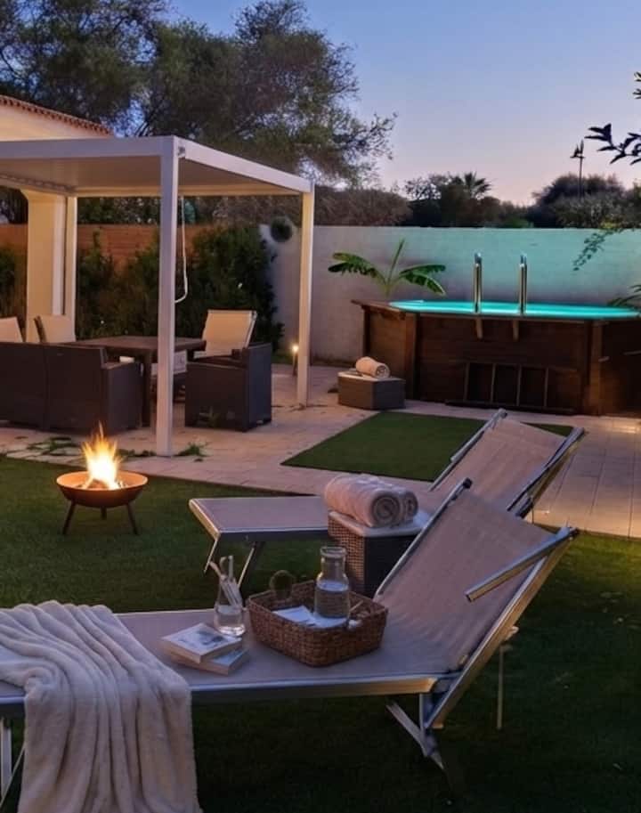 Villa Con Piscina A 200 Mt Dalla Spiaggia - Golfo Aranci