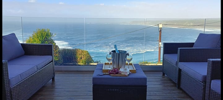 Ocean Edge-holiday Home With Panoramic Sea Views - Sennen