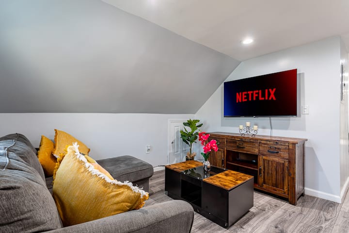 Modern 1br W/ Full Kitchen, Ac, Netflix & Ewr - Staten Island