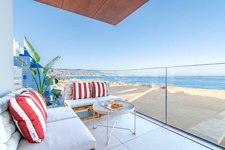 Almaré Aura | Gran Terraza Primera Línea Piscina - Torre del Mar