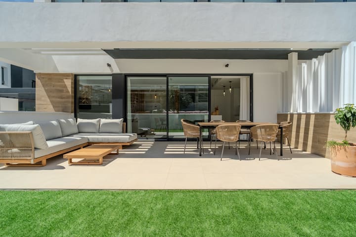 Sa59 - Elegant Semi-detached House With Solarium - Espagne