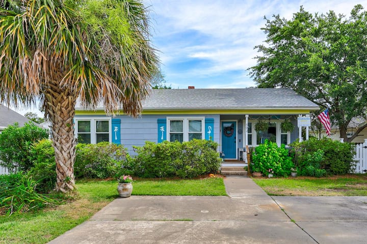 The Cottage At The Porches: Pet Friendly | 3br - Carolina Beach, NC