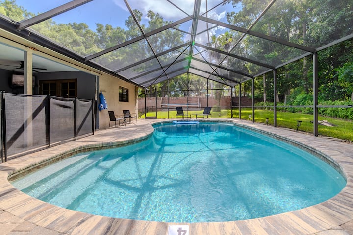 Luxury Pool Home | Near Orlando | 5br 3 Bath - Kelly Park, Apopka