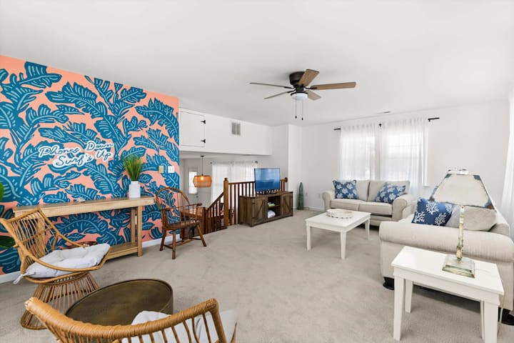 Little Salisbury Coastal Cottage | Grill + Patio - Fenwick Island, DE