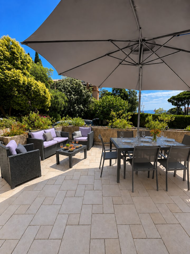Villa Lumineuse Terrasse, Mer Mandelieulanapoule - Théoule-sur-Mer