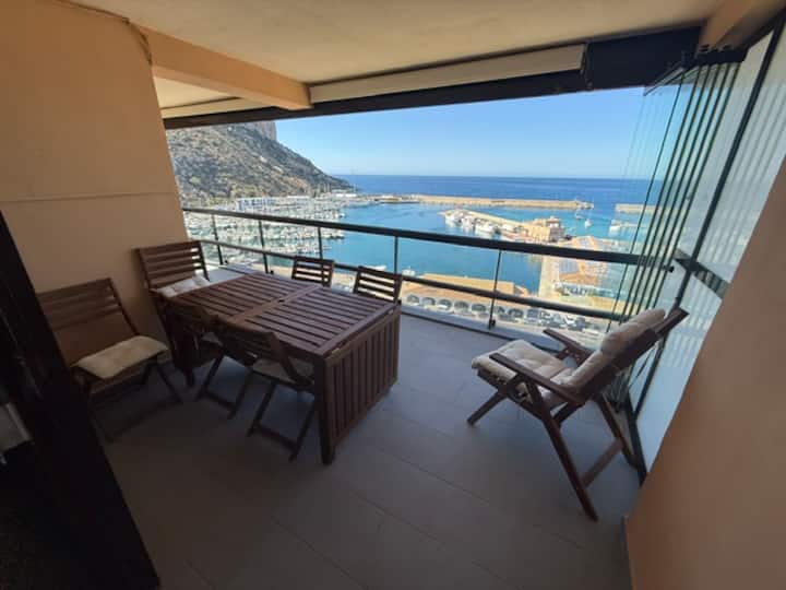 Primera Línea Calpe Con Vistas Al Puerto Y Playa - Calp