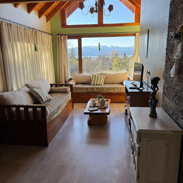 Cabaña Del Bosque, Vista Al Lago Y Jacuzzi - San Carlos de Bariloche