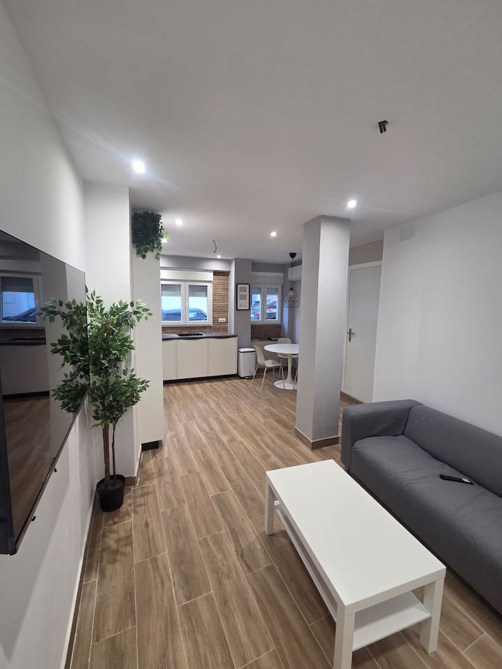 Apartamento Vacacional En Pleno Centro De Motril - Motril
