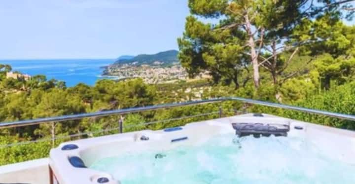 Rez-de-villa à Carqueiranne Avec Piscine Privée - La Crau