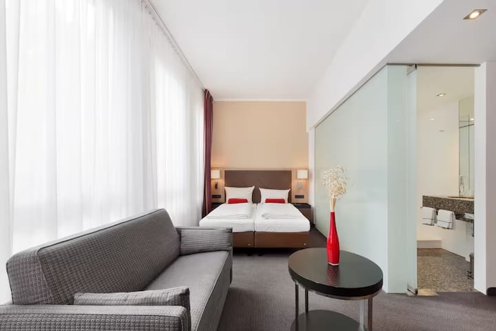 Everything You Want In One Place! Pets Are Welcome - München