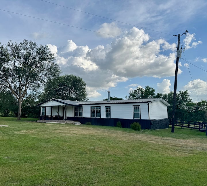 Casa 3/2 Rustic Hideaway - Kyle, TX