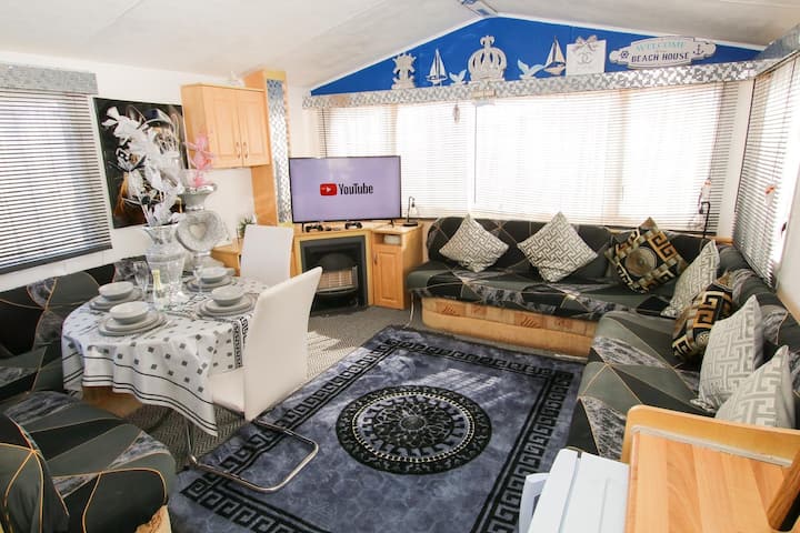 Big2 Vacation Beachfront Camber Sands Caravans New - Camber Sands