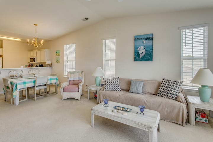 Golf Resort Stay In Sunset Beach: Pool, Balcony - Sunset Beach, NC