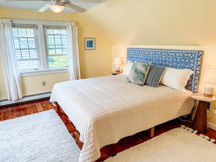 Coastal 1br Retreat Minutes To Scarborough Beaches - South Portland, ME