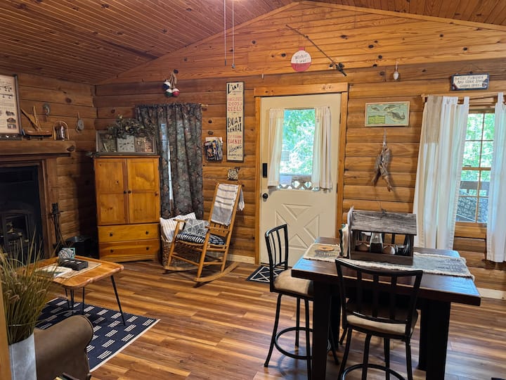 Willows On Table Rock Lake-log Cabin-pool-hot Tub - Shell Knob, MO