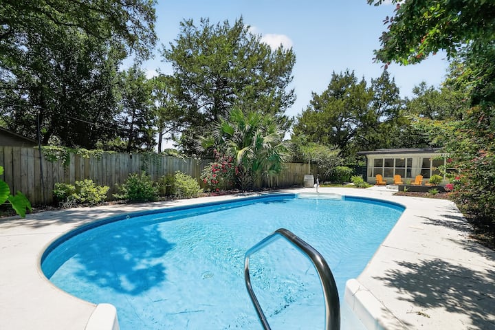 5br Pool Home Near Beaches | Bbq & Pet-friendly - Fort Walton Beach, FL