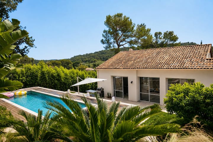 Villa 5 Chambres Rénové - Belle Demeure - Mougins