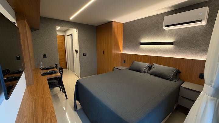 Flat Moderno Para Casal | Excelente Localização - Natal