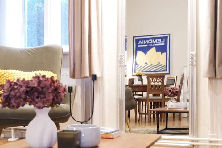 Designer 3br Loft & Mezzanine, Near Synagogue Stay - Budapest