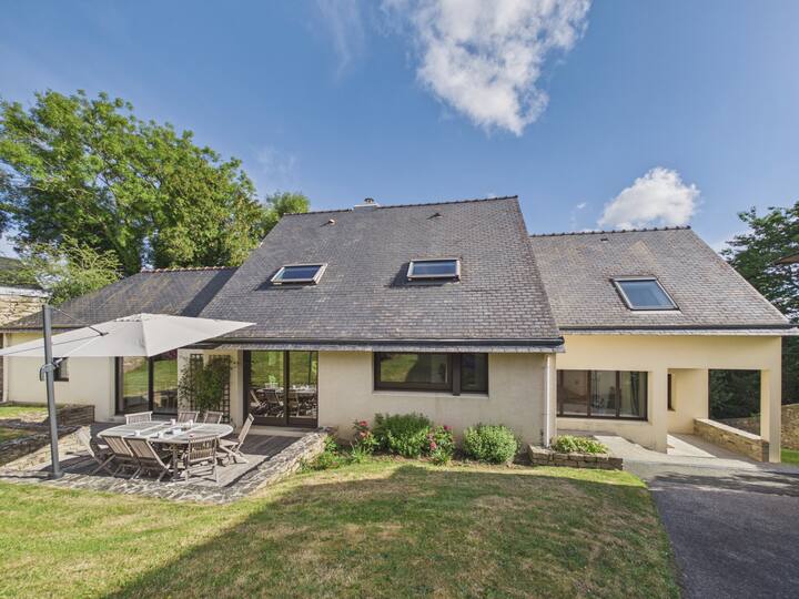 Maison 8 Personnes, Jardin Clos, Terrasse & Bbq - Fouesnant