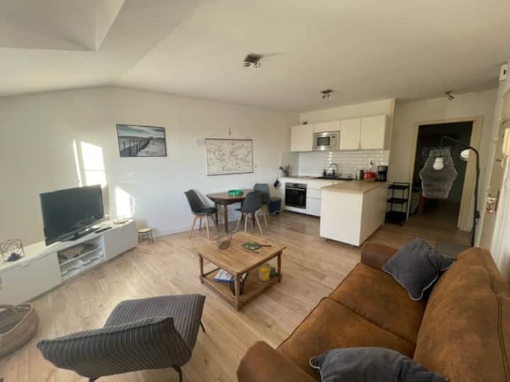 Charmant Appartement Calme Avec Vue Sur Les Toits - La Rochelle