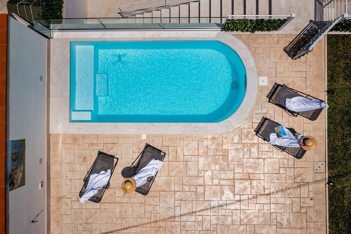 Villa Paradise Luxury - 卡斯泰拉姆馬雷德爾戈爾福