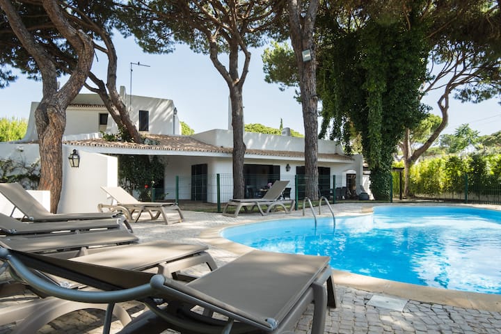 Vila Das Malvas With Pool - By Hdproperties - Vilamoura